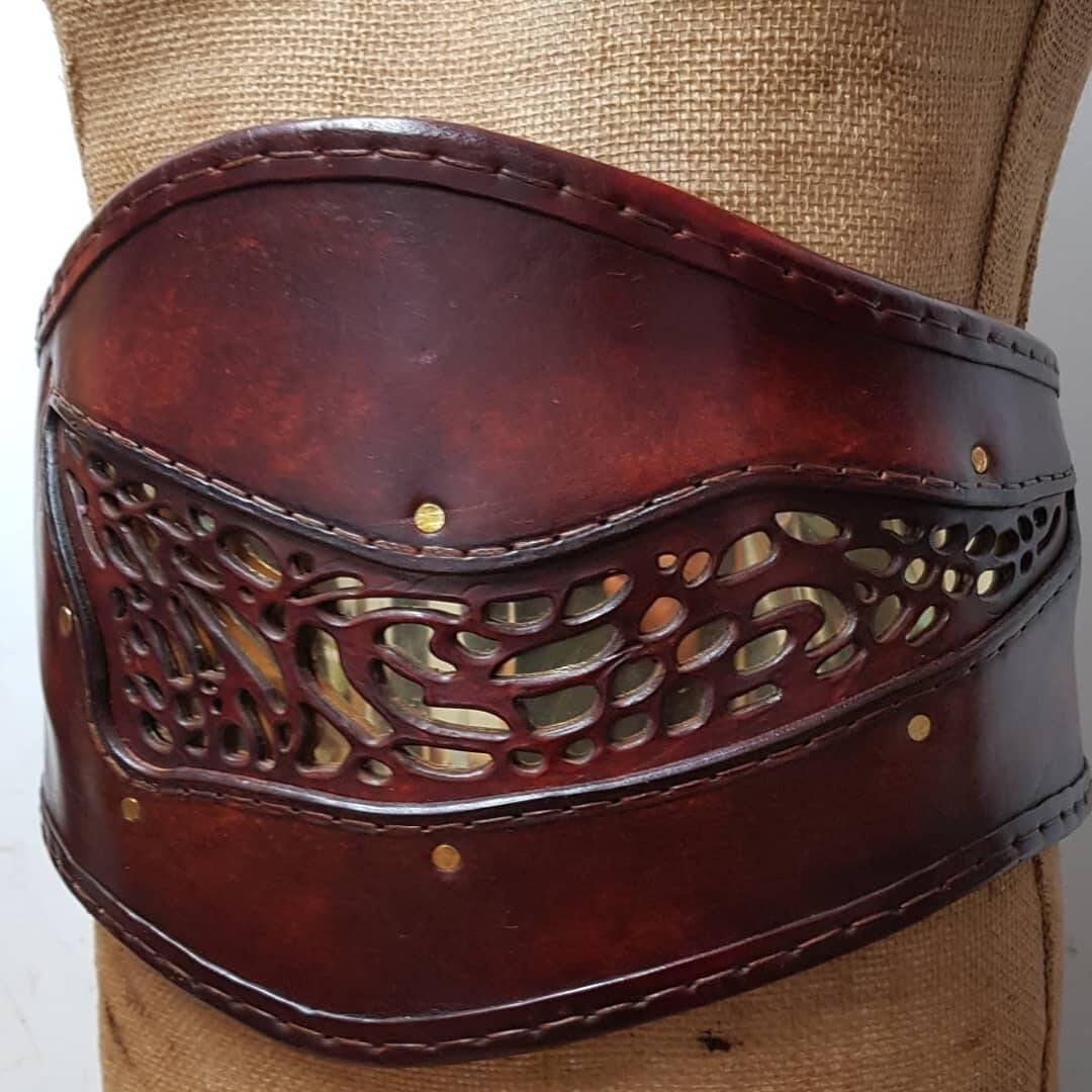 Hand Tooled Leather and Brass Elven Belt - Etsy