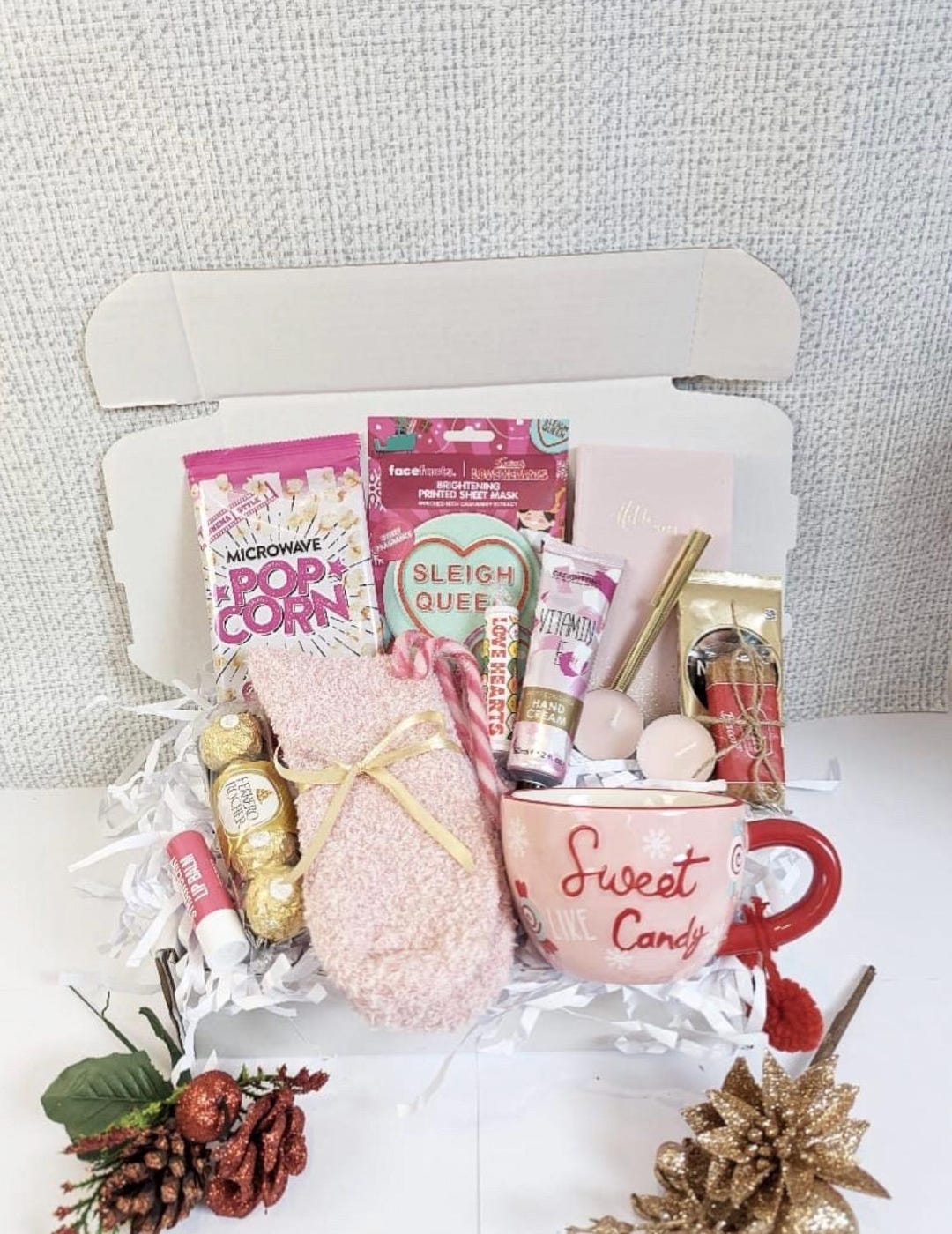 Luxury Christmas Pamper Hamper Self Care Hug in a Box Relaxation Gift ...