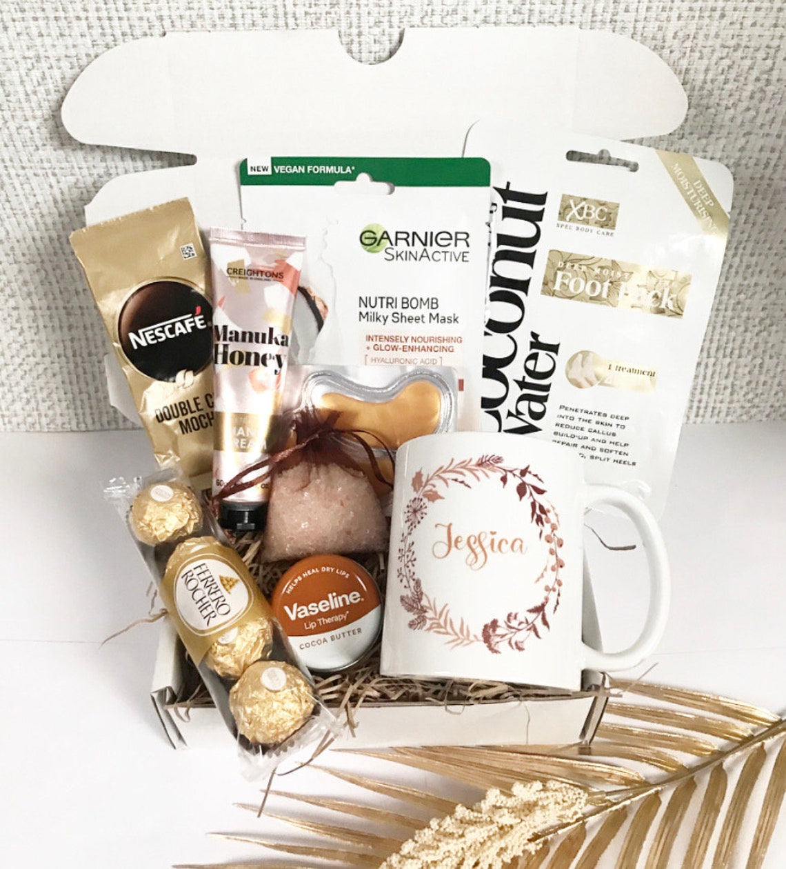 Luxury Christmas Pamper Hamper Self Care Hug in a Box Relaxation Gift ...