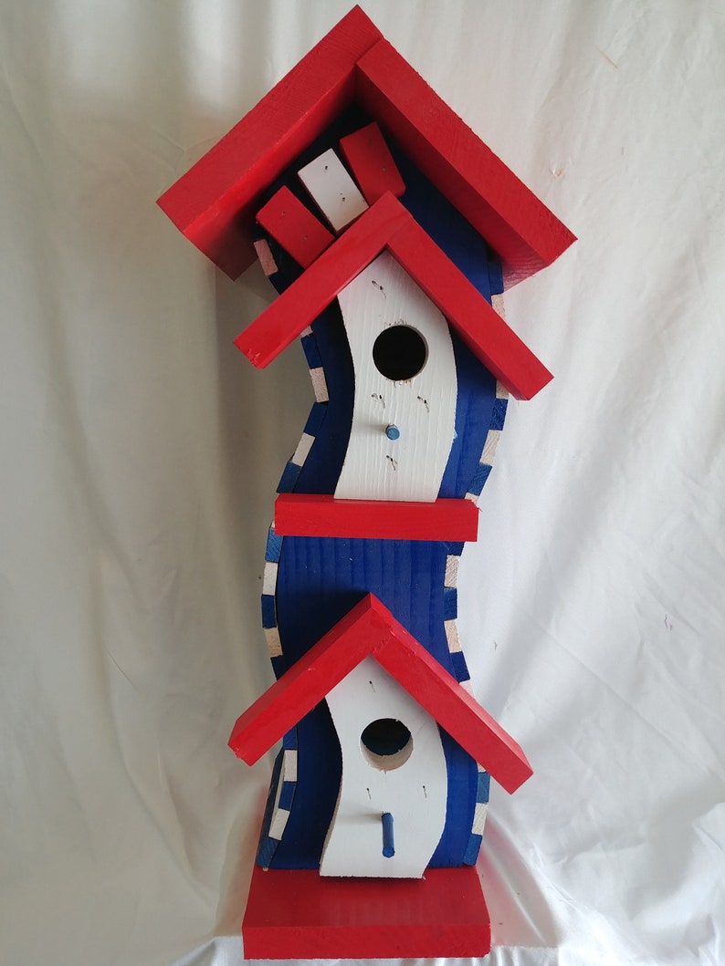 2 STORY CROOKED BIRDHOUSE - Etsy