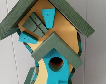 CROOKED BIRDHOUSE - Etsy