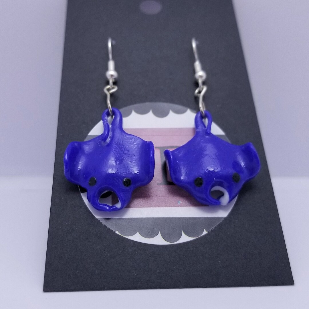 Manta Ray Dangle Earrings Dark Blue - Etsy Sweden