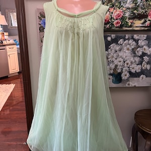 Vintage Lime Green Chiffon Pandora 60’s Nightgown L - Etsy