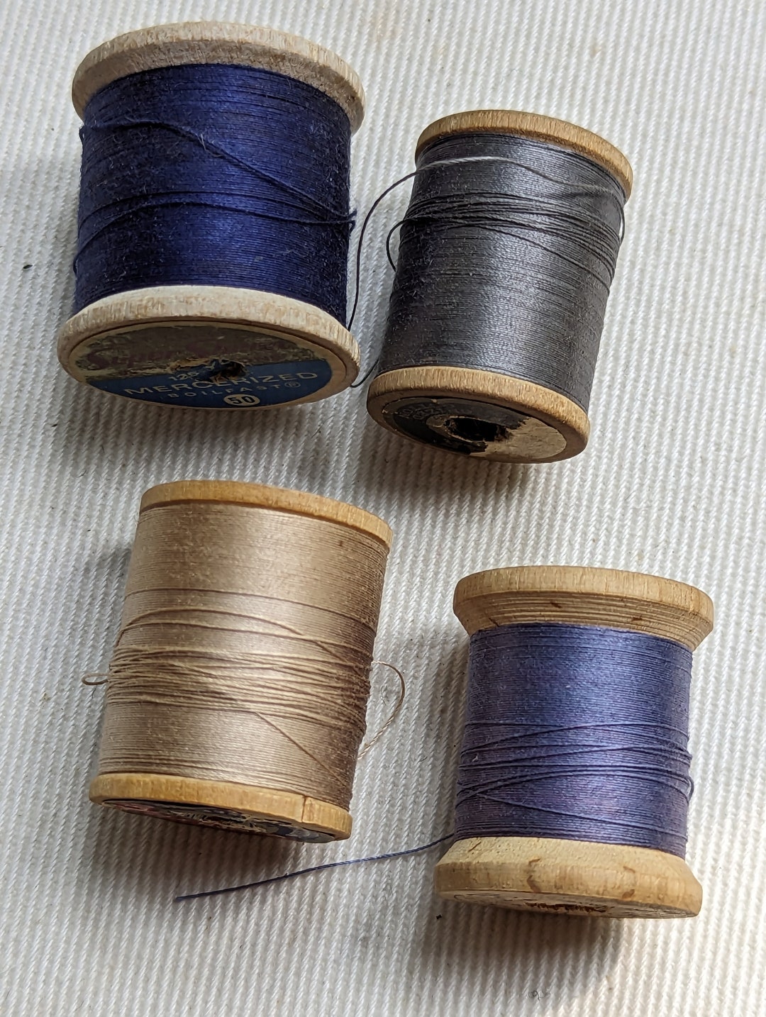 Vintage Wood Spools 1940s, Set of Mini's, 1.25" Tall, 1" Wide, Monarch ...
