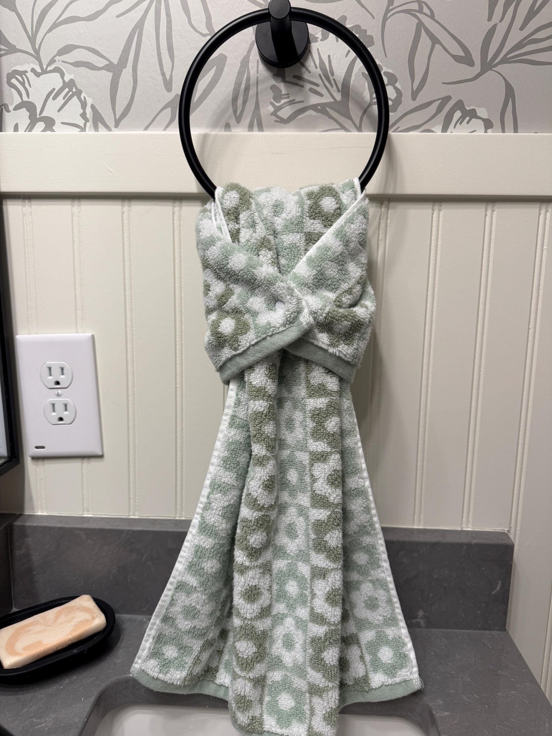 Stay-put Towels With Snaps Hand Towels Hanging Towels Bath Towels Oven ...