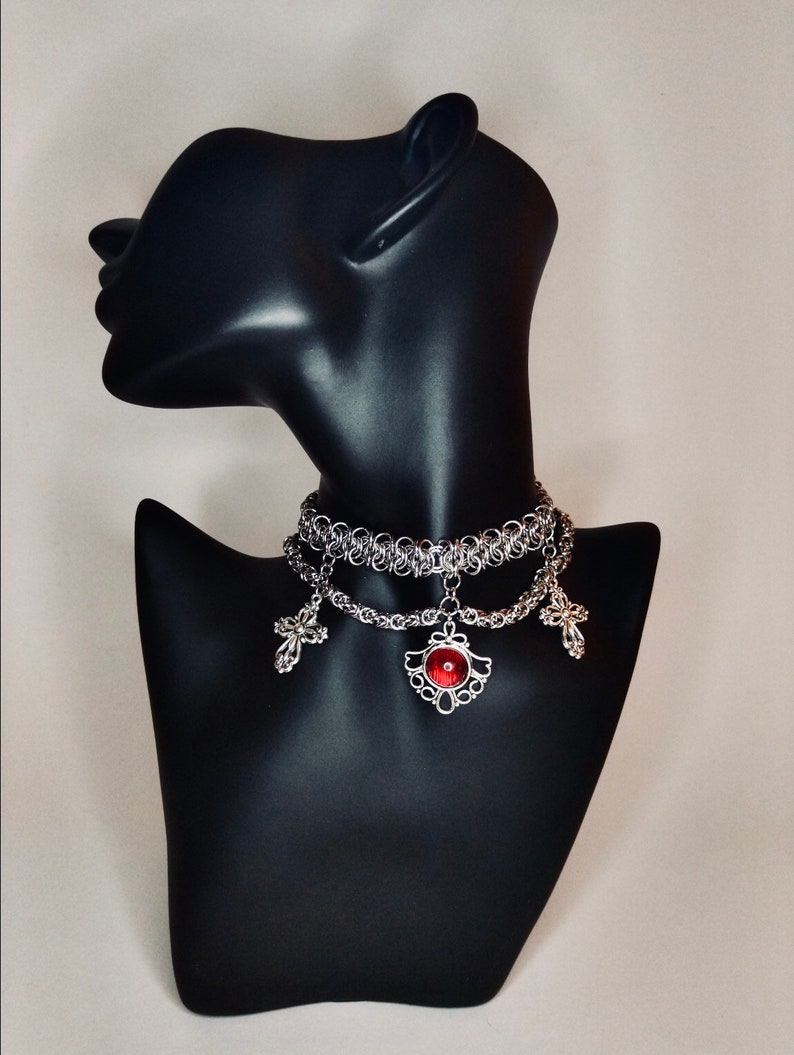 Gothic Lace Vertebrae Chainmail Choker W/ Ruby Brooch Pendant - Etsy