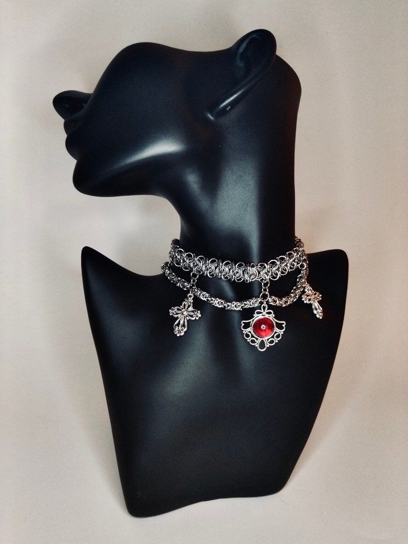 Gothic Lace Vertebrae Chainmail Choker W/ Ruby Brooch Pendant - Etsy