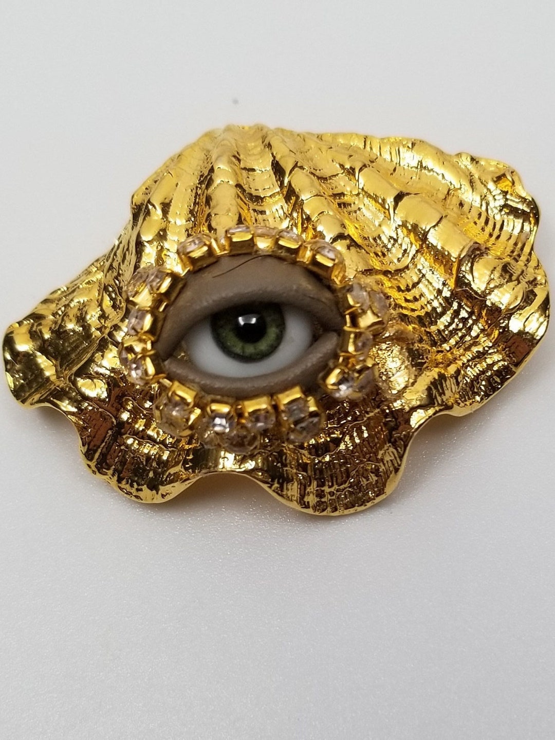 Golden Scallop Shell Wink - Vintage Brooch. Striking Mixed Media Art ...