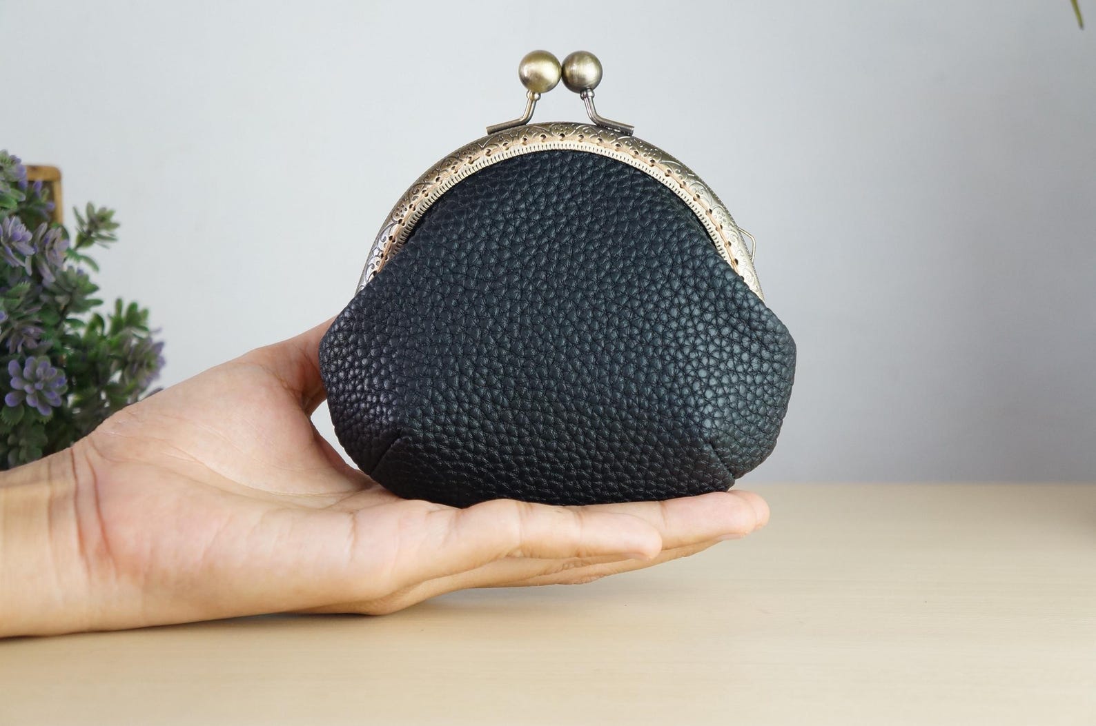 Handmade Black Faux Leather Kisslock Coin Purse: Retro Clasp - Etsy