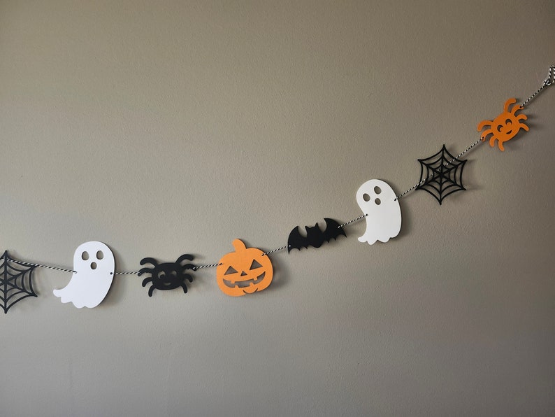 Halloween Paper Garland/ Shape and Length Options - Etsy