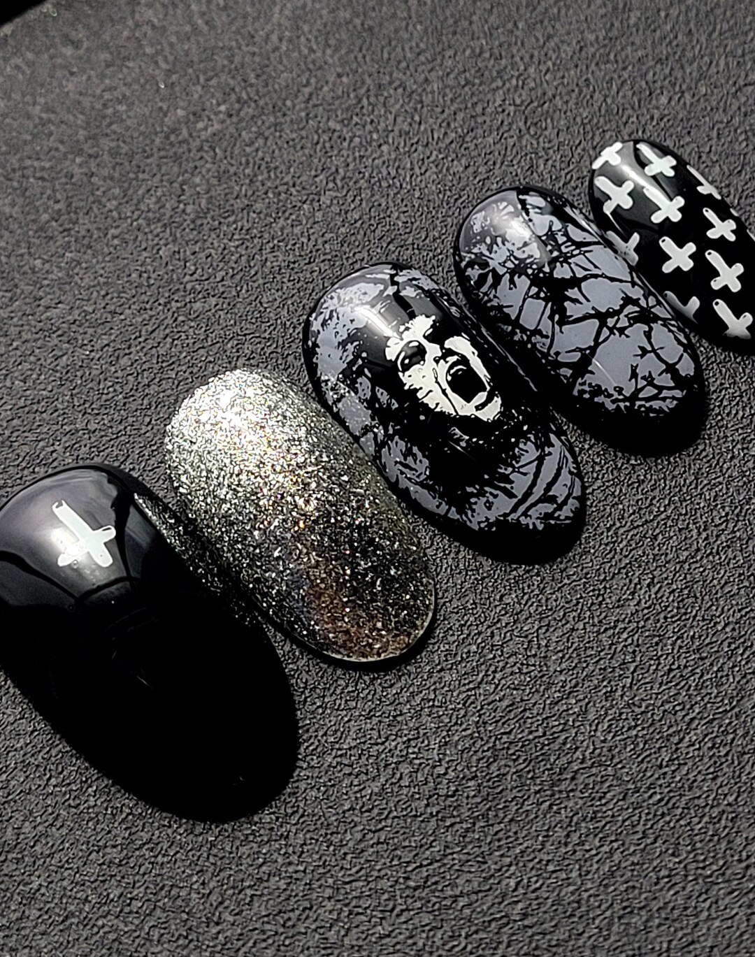The Damned: Press on Nails - Etsy