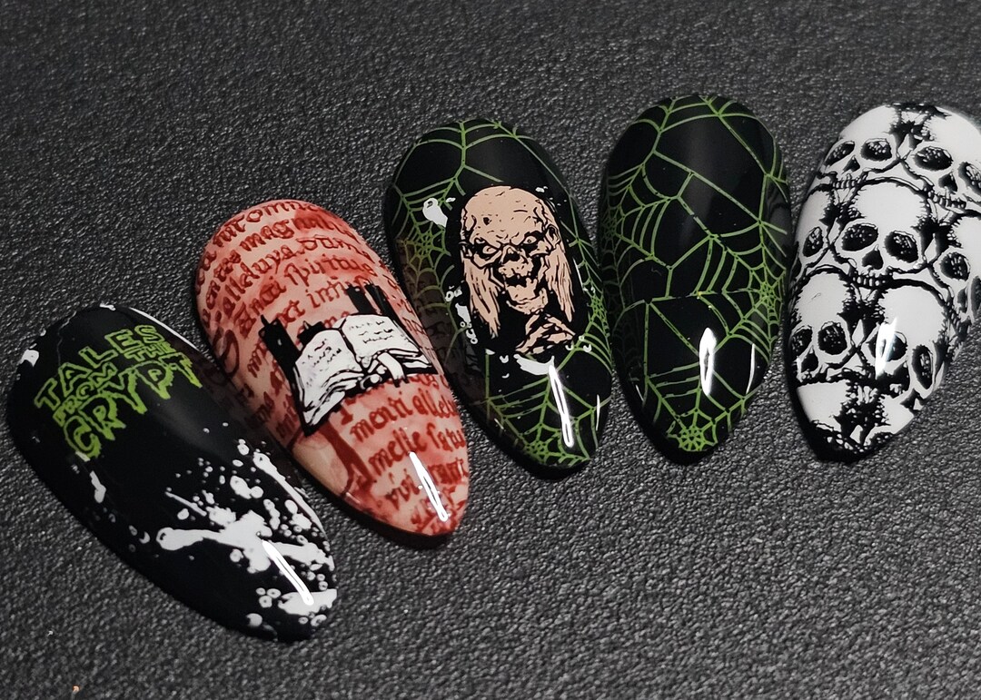 Crypt Tales: Press on Nails - Etsy