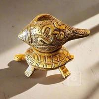Garuda Blowing Shankh Vamavarti Shankh for Pooja Set of 1 (6.5 to 8 ...