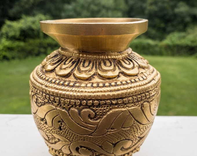 Indian Traditional Kalash, Lakshmi Kalash, Pooja Kalash, Flower Vase ...