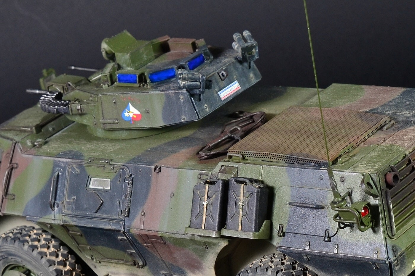 Pro-Built 1/35 US M1117 ASV Guardian 124th CAV Iraq | Etsy