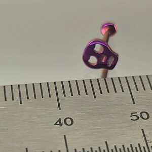 18g Titanium Threadless Love Eyes Skull Stud for Cartilage Conch Flat ...