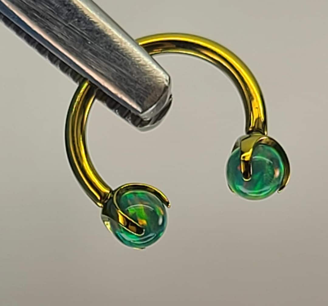 16g Titanium Septum Ring Horseshoe Circular Barbell 3mm Deep Green Faux ...