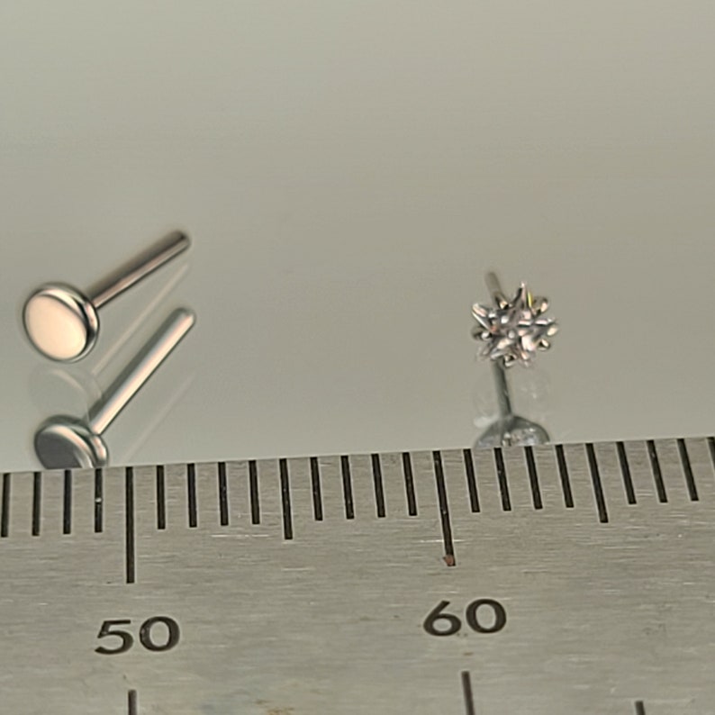 18g Clear Gem Star Stud Titanium Threadless Stud for Cartilage Nose ...