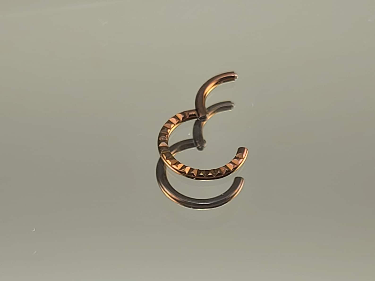 16g 1.2mm Titanium Jagged Edge Hinge Hoop 5/16 8mm - Etsy