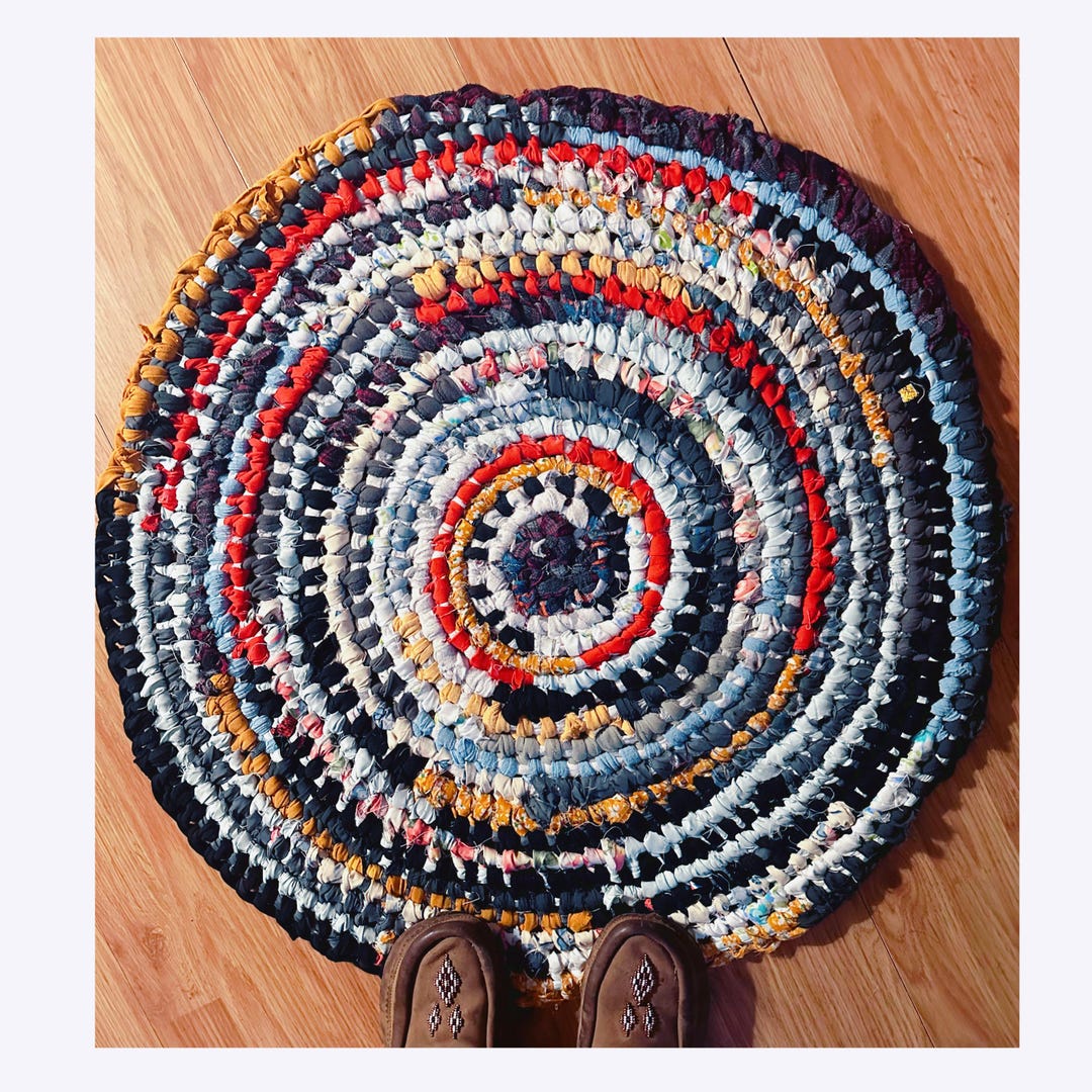Amish Knot Rug| Rag Rug| Upcycled Materials| Amish Knot Rug| Accent Rug ...