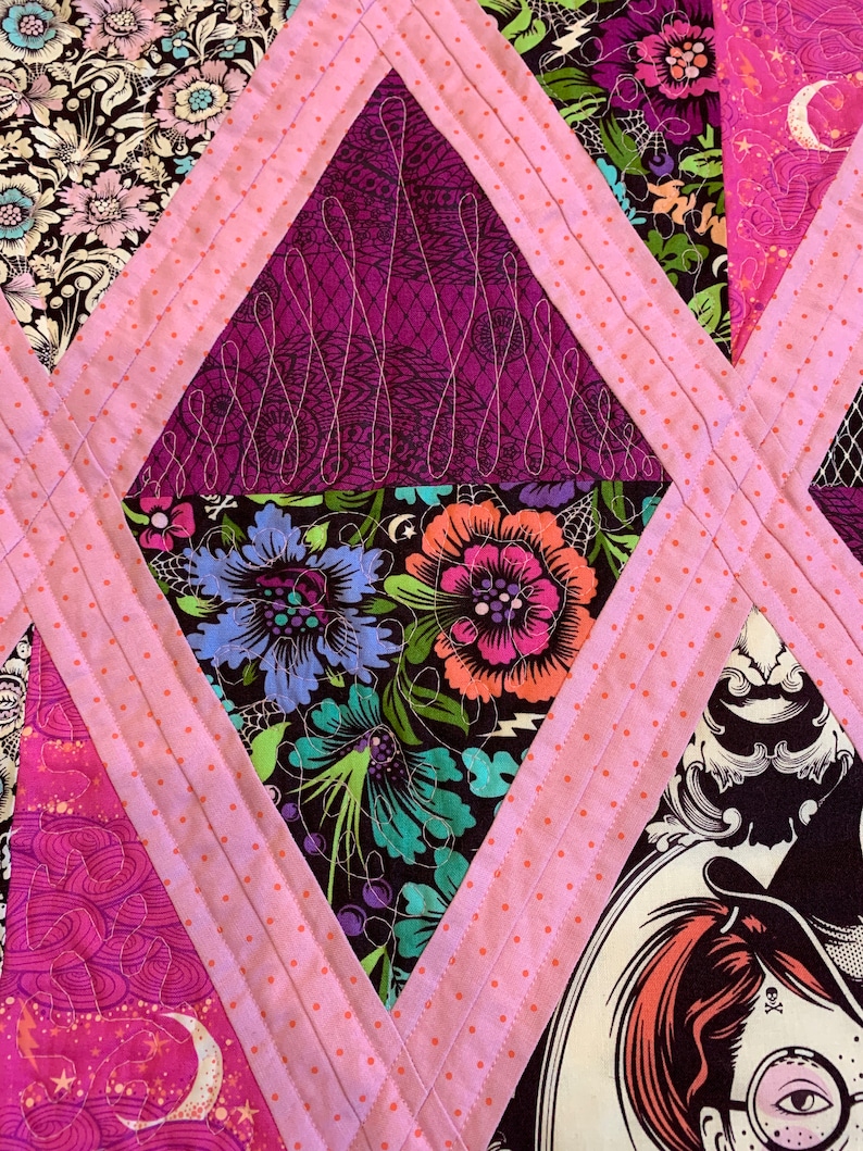 Nightshade Quilt - Etsy