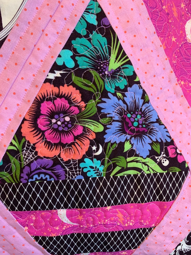 Nightshade Quilt - Etsy