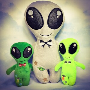 Alien Stuffie ITH Alien Bundle Ufo Star ITH Embroidery Machine Pattern ...