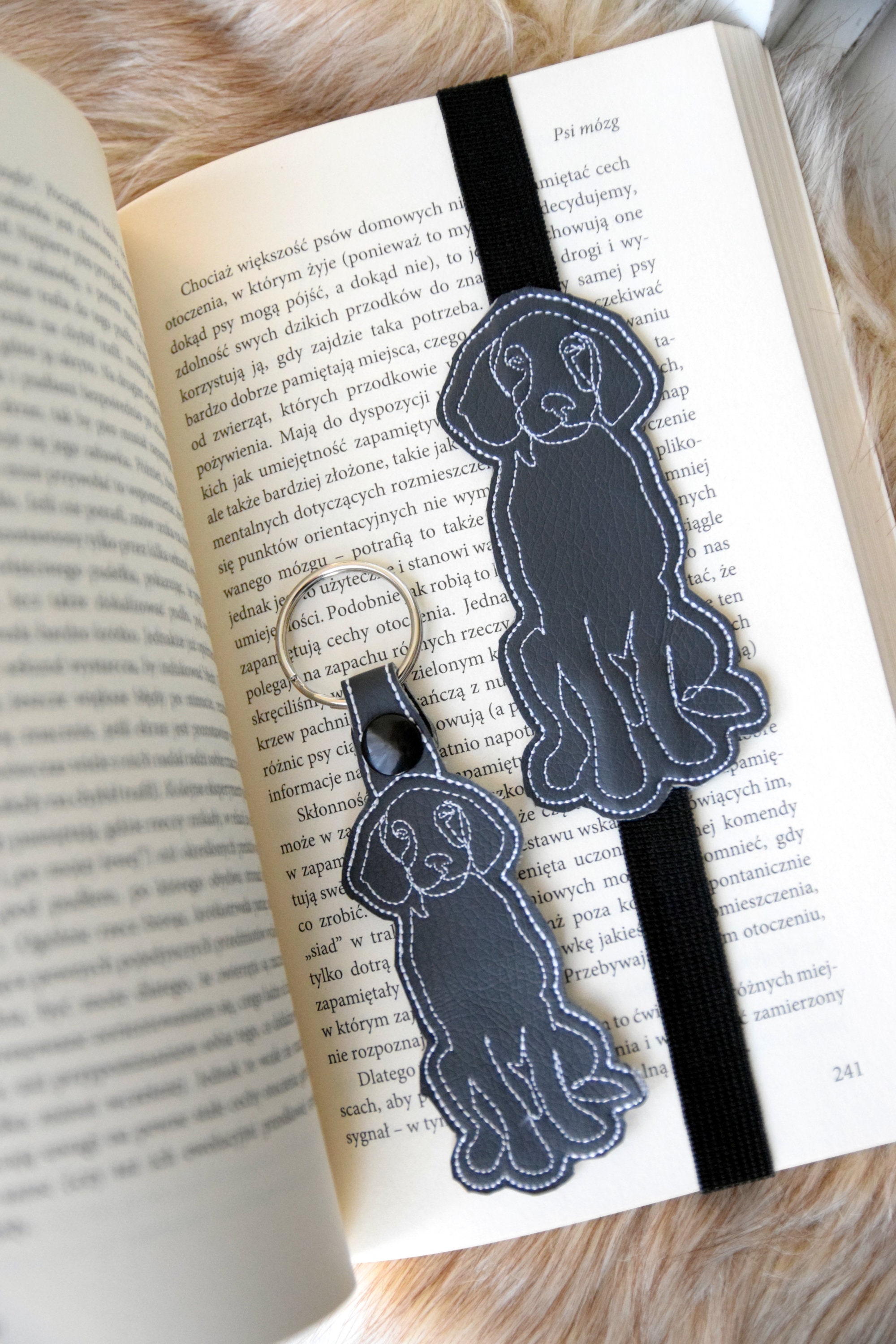 ITH BOOKMARK Flat coated retriver 4x4 hoop ITH embroidery | Etsy