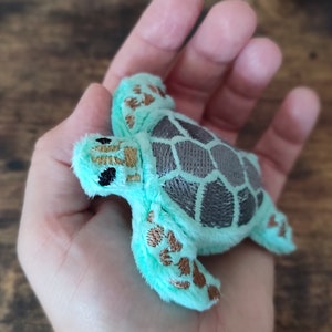ITH Turtle, Turtle Embroidery Design, Turtle Stuffie 8x11" 6x10" 8x8 ...
