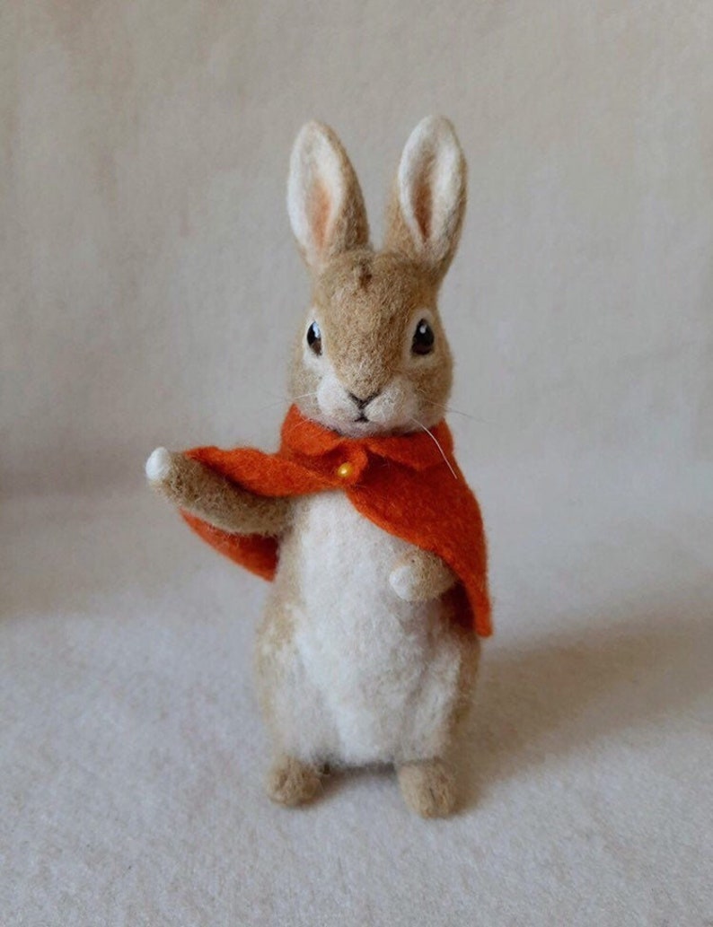 Кролики Питер шерстяные сестры. Войлочная скульптура - Etsy
