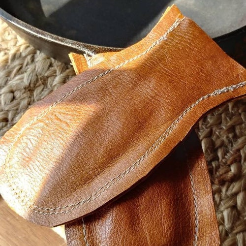 Leather Handle Cover for Cast Iron Skillets - Etsy