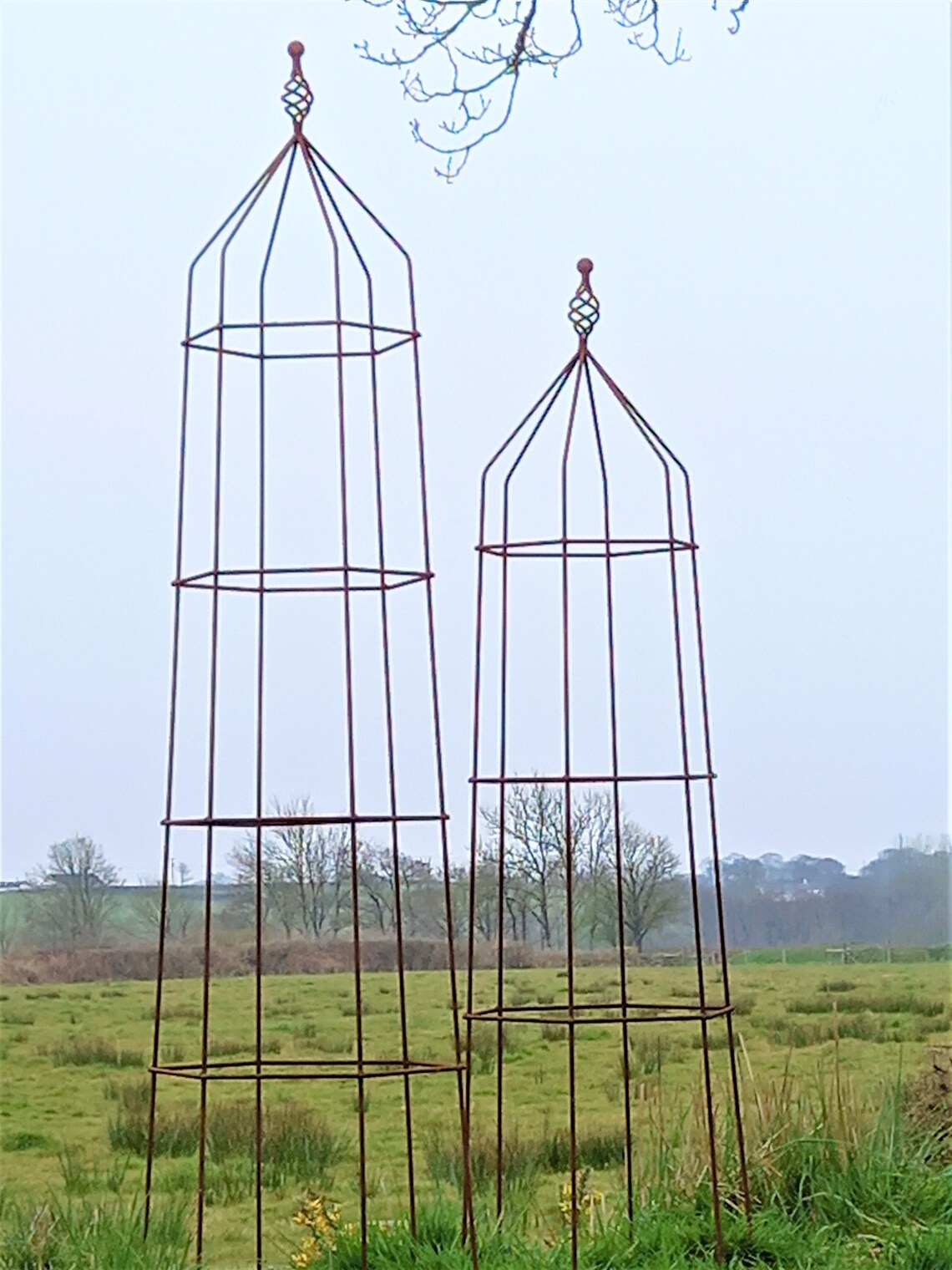 Obelisks Large Metal Garden Obelisk With Twist Top Rustic | Etsy UK