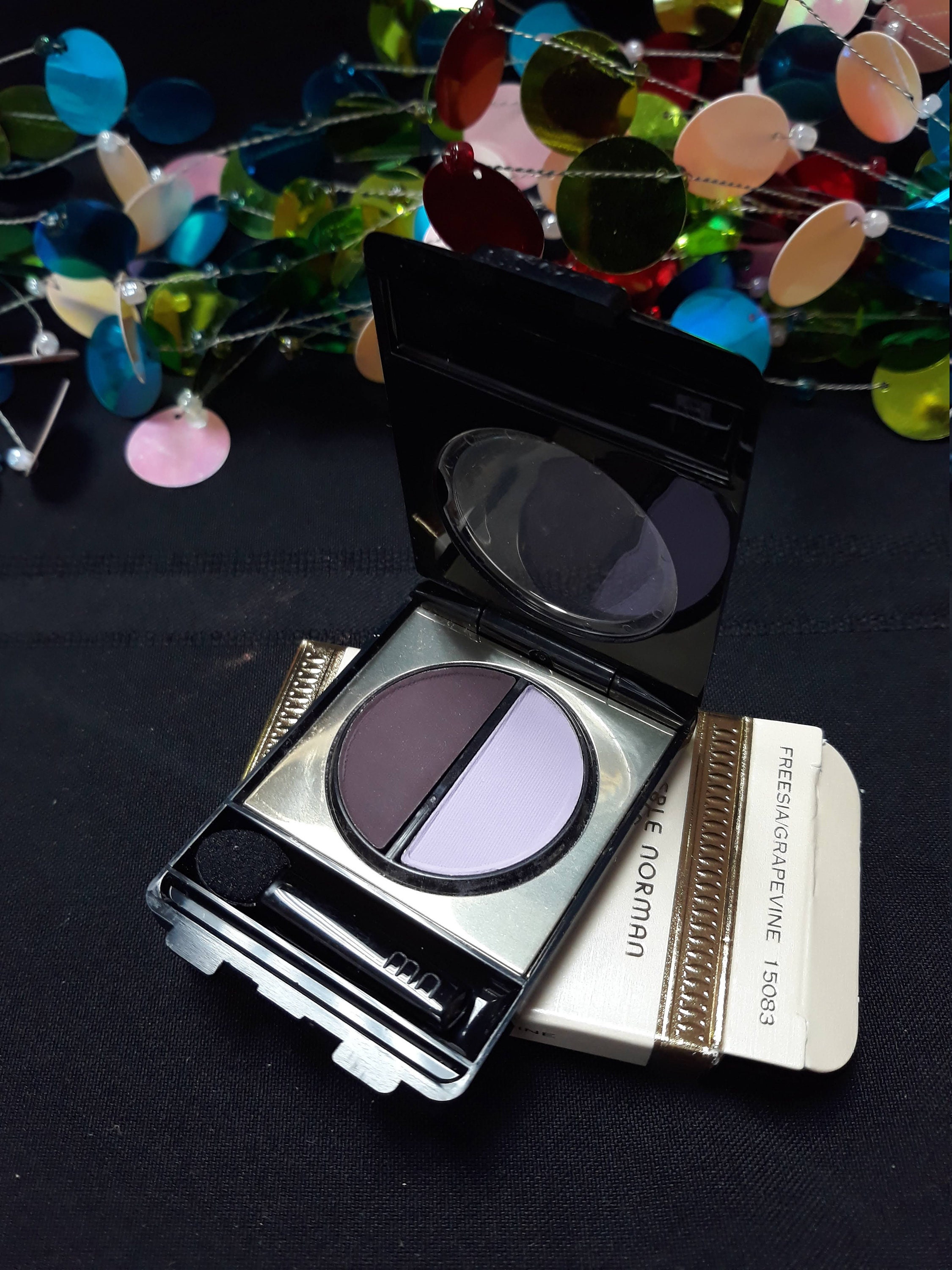 Merle Norman Cosmetics Luxiva Makeup Duo Eye Shadow Compacts 2 Shades ...