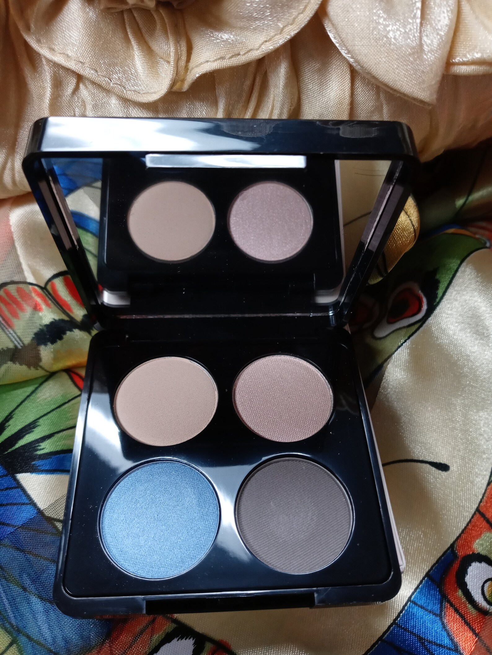 Merle Norman Eye Color Quad Compacts Special Edition 4 Eyeshadow ...