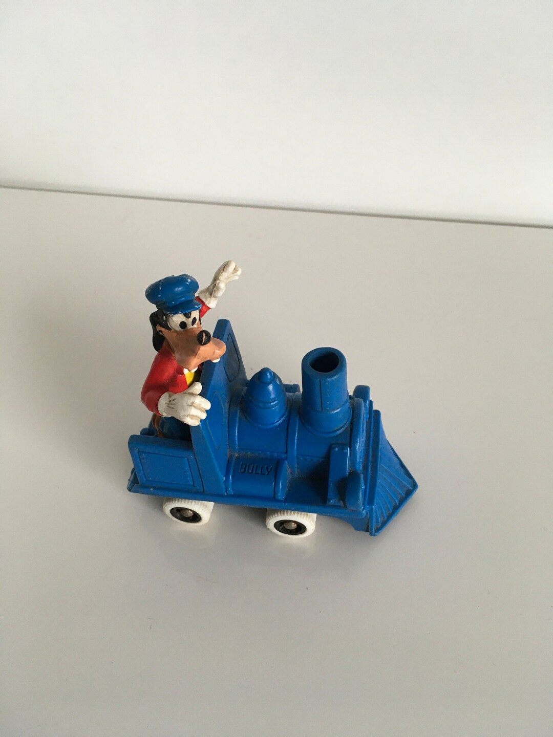Vintage Figure Bully Goofy on Train Pvc Good Condition 4 Inch/9,5 Cm - Etsy