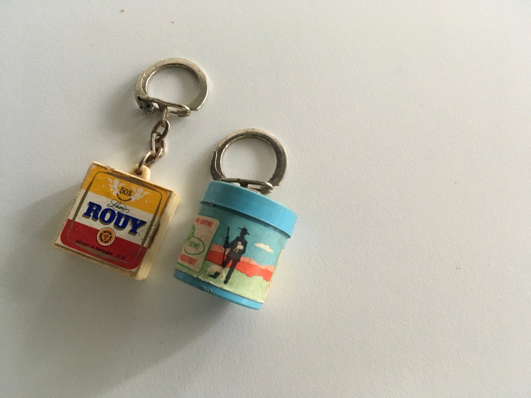 Set of 2 Vintage Keychains Different Cheese Collector Good Condition - Etsy