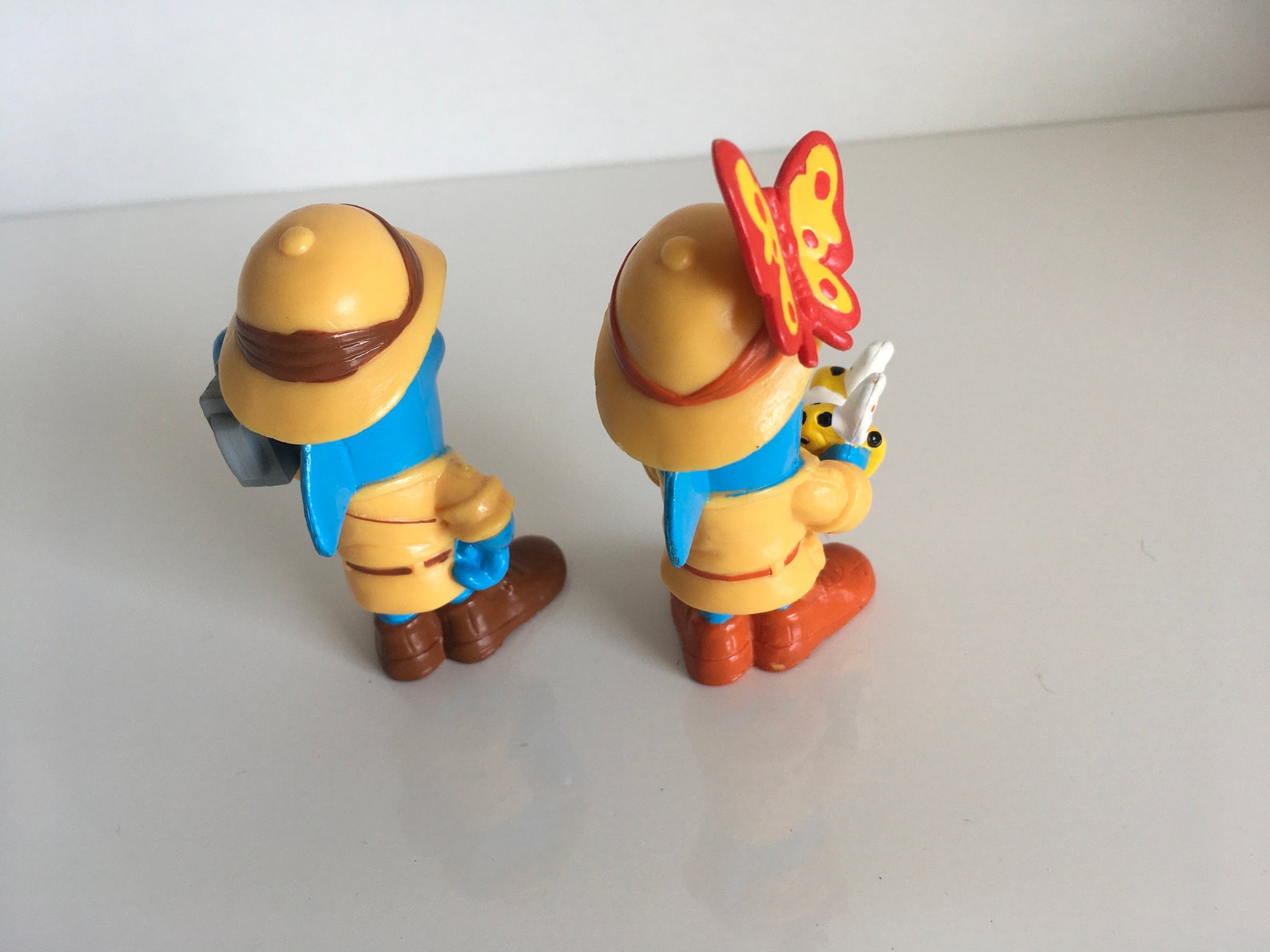 Set of 2 Figures Novotel Hotel Dolfi Vintage 2001 Collector Pvc 8 Cm ...