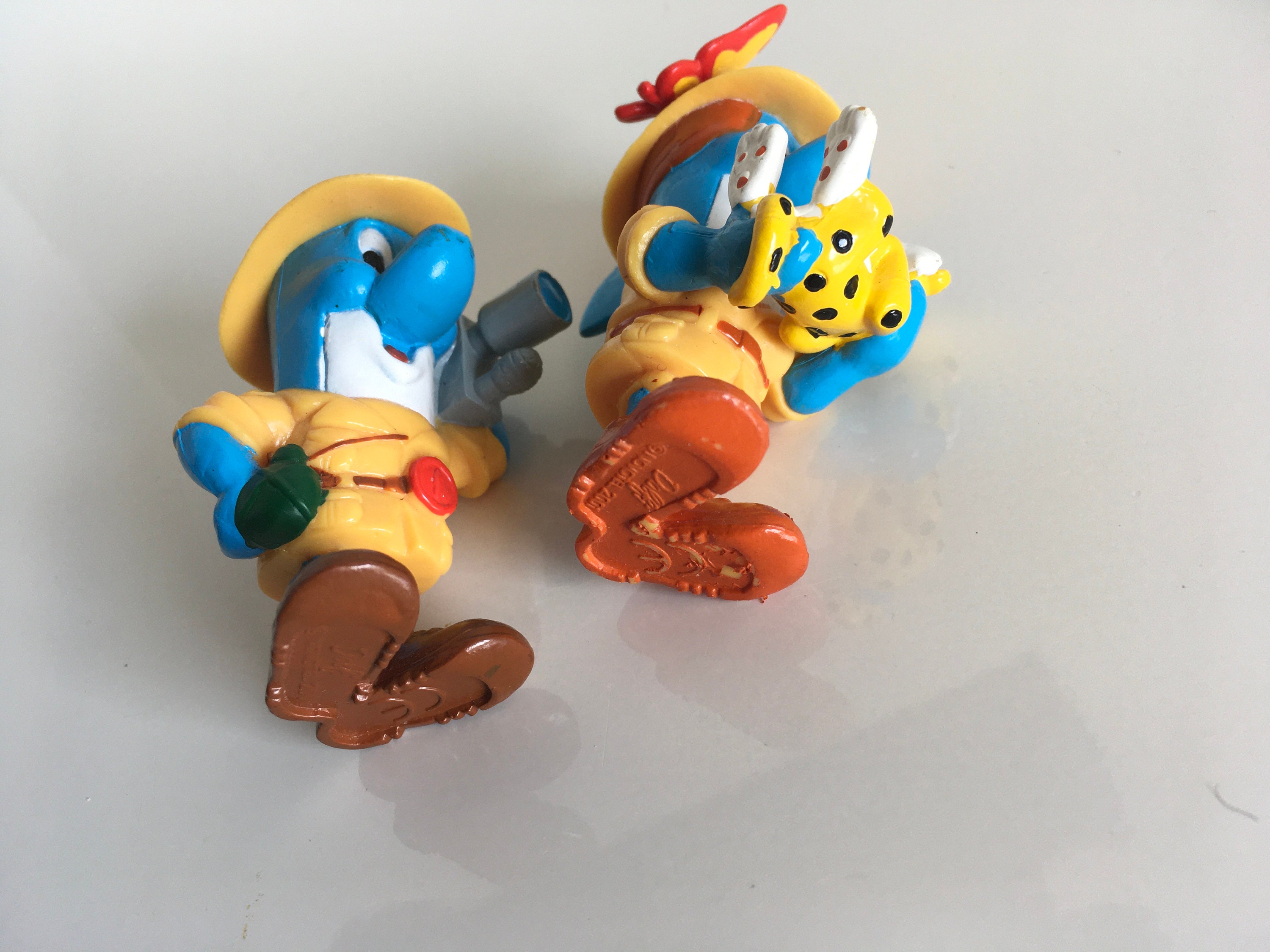 Set of 2 Figures Novotel Hotel Dolfi Vintage 2001 Collector Pvc 8 Cm ...