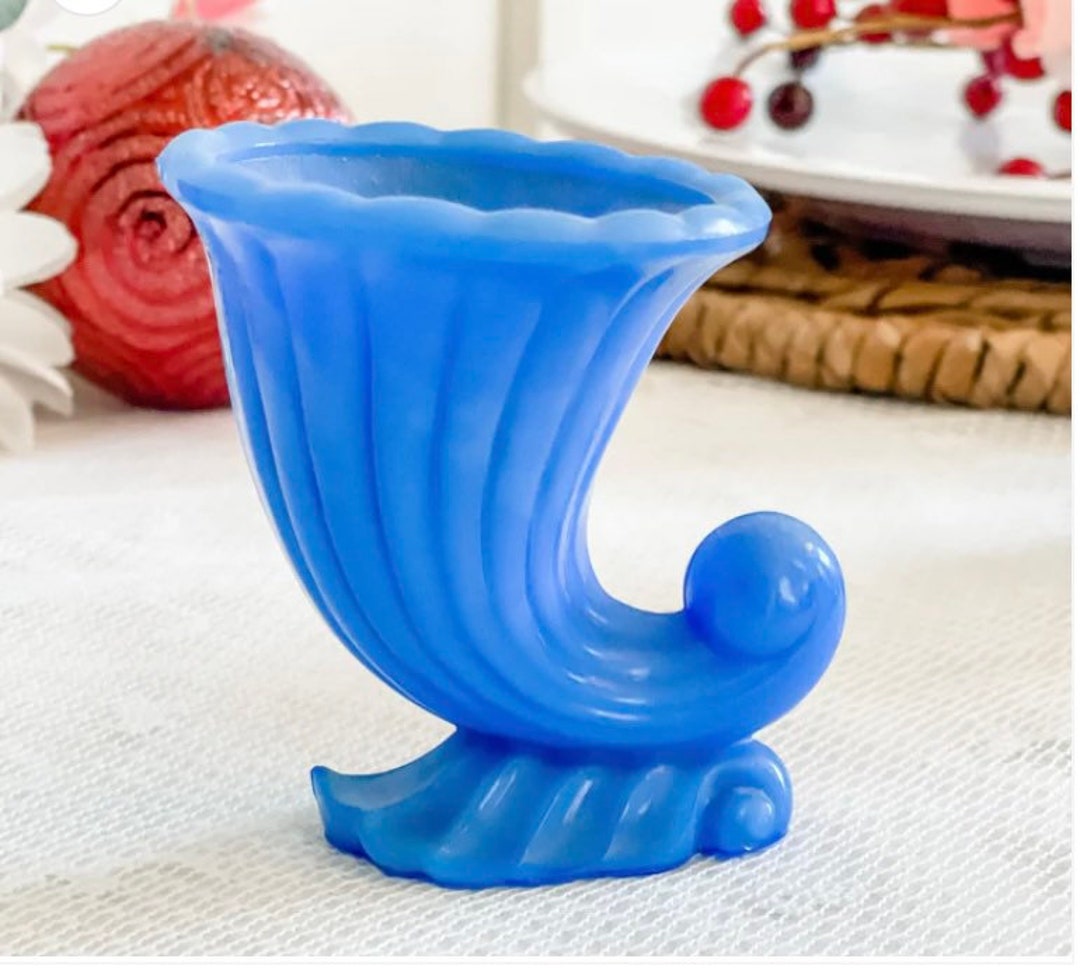 Vintage Blue Cornucopia Bud, Vase, or Toothpick Holder - Etsy