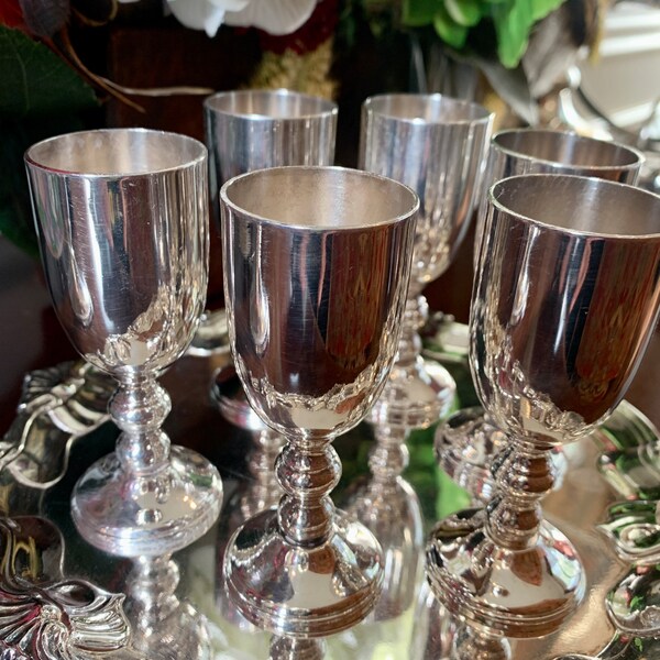 Cordial Set - Etsy