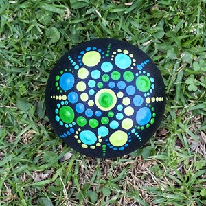 Dot Art Pattern Round Rock 2 - Downloadable PDF - Mandala Dotting ...