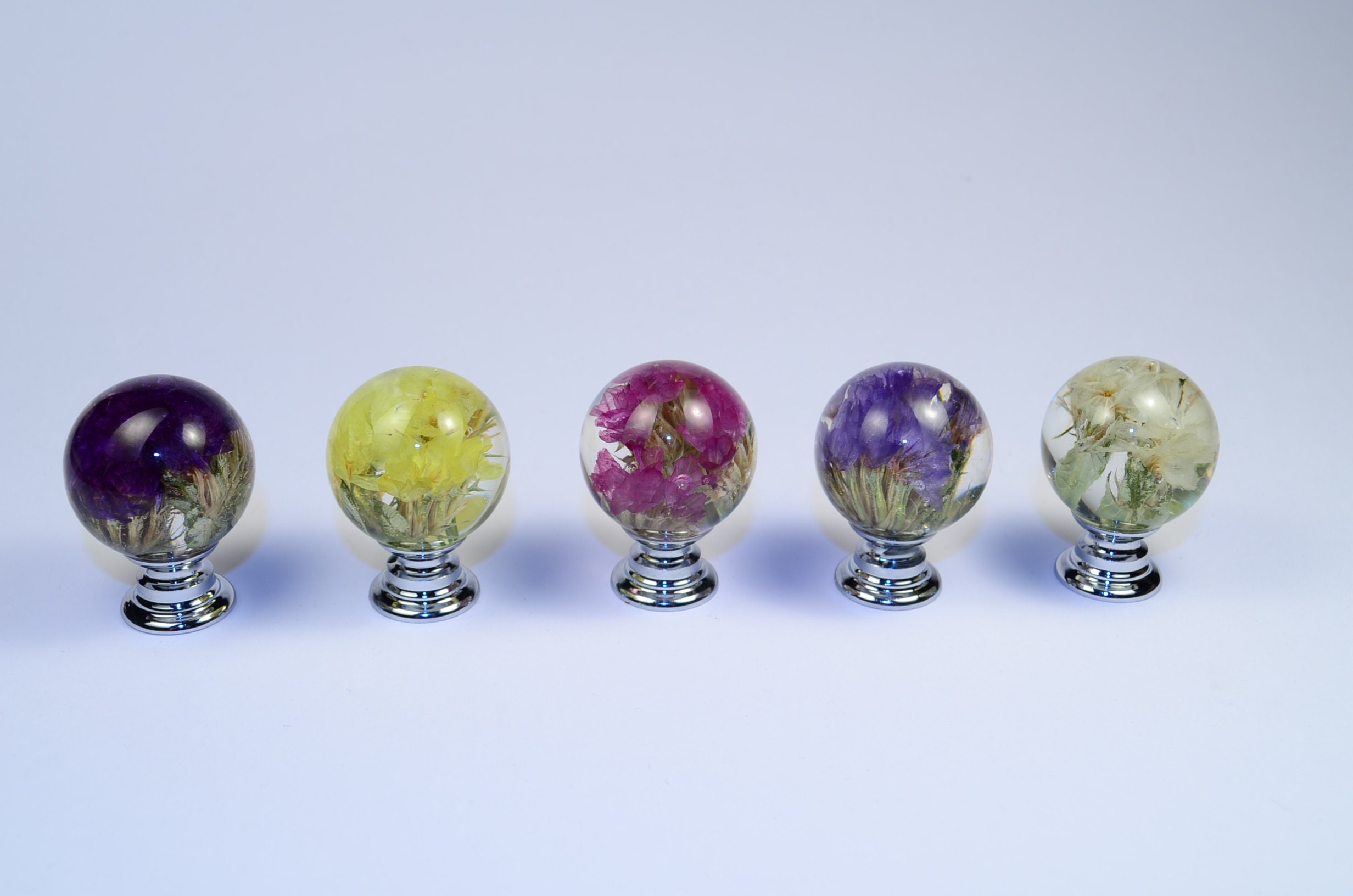Set of 5 Real Flowers Resin Knobs Unique Gift - Etsy