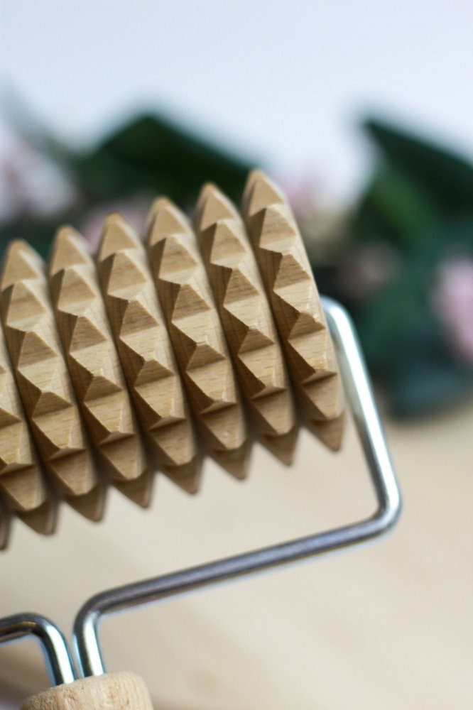 Wooden Roller Massager, Self Massage, Massage Product, Natural Muscle ...