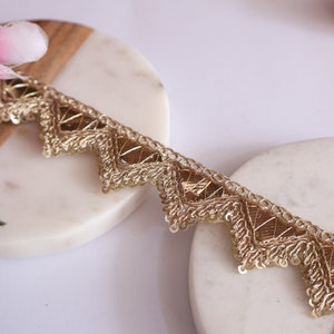9 Yards - Golden Triangular Gota Patti Lace Trim, Samosa Lace, Dupatta Border Ribbon Lace, DIY ...