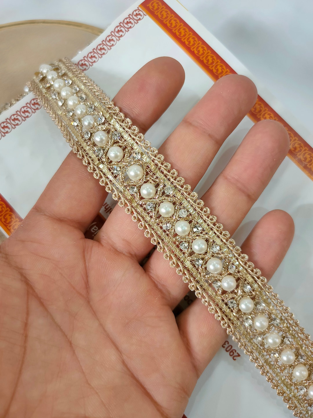 9 Yards - Narrow 2.5cm Golden Pearl & Zircon Trim Lace, Dupatta Saree Suit Border Ribbon Lace ...