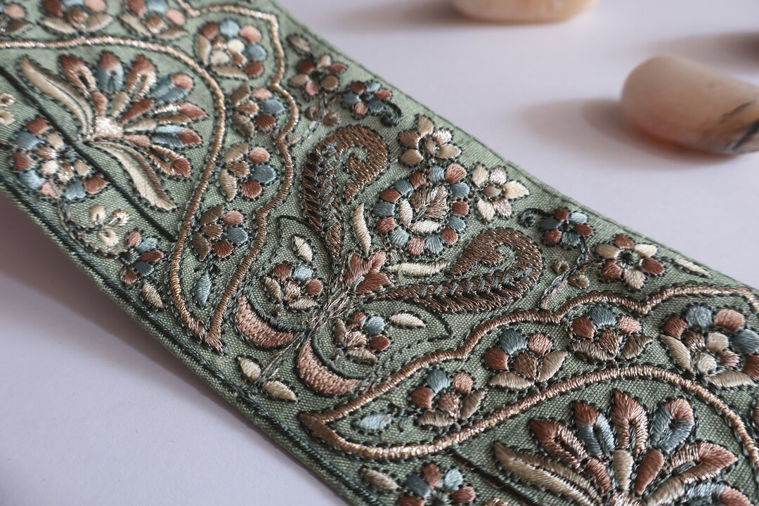 Mint Green Floral Embroidered Trim: Indian Sari Border, 3 Yards - Etsy