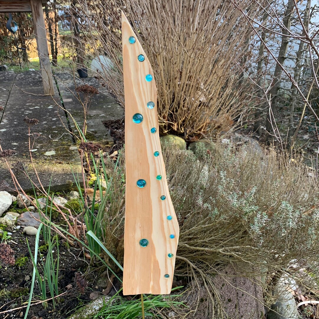 Small Pinewood Stele, Flowerpot Plug, Garden Sculpture, Garden ...