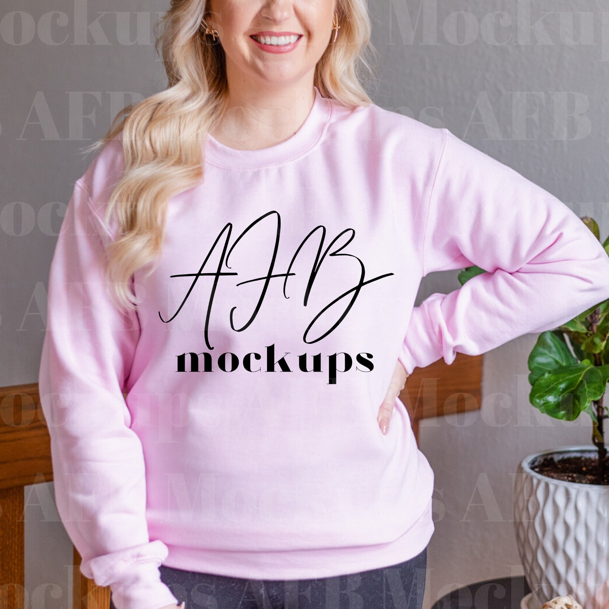 Gildan 18000 Light Pink Mockup, Model Mockup 18000 Light Pink, Gildan ...