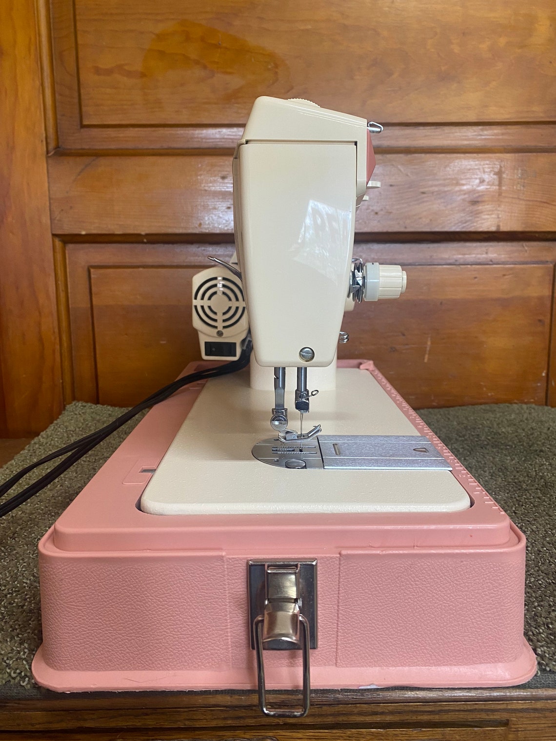 Pink Singer Merritt 2404 sewing machine | Etsy