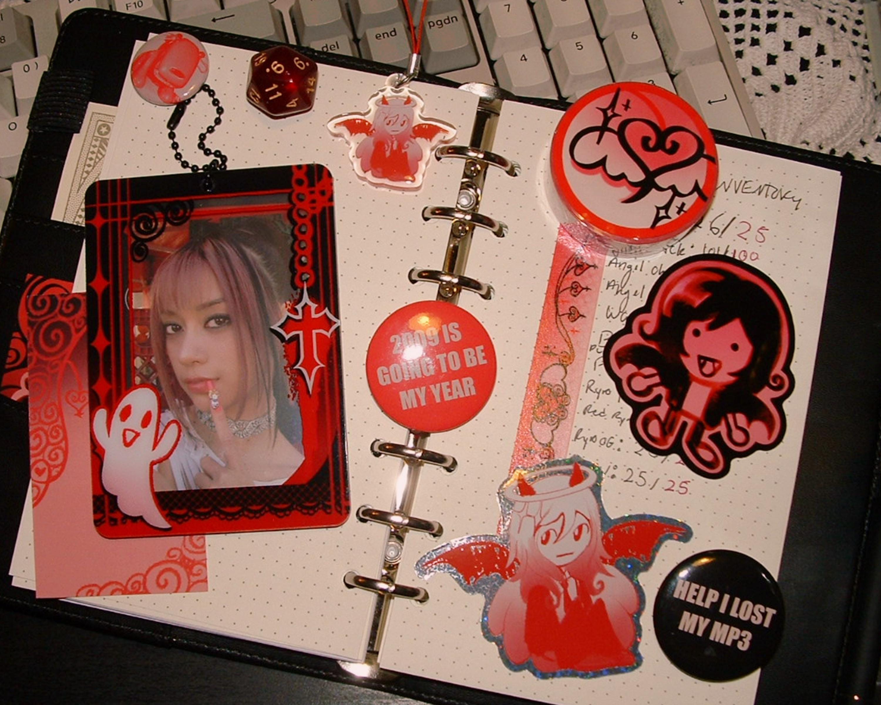 Pink and Black Gothic Ghoulish Ghost Photocard Holder - Etsy